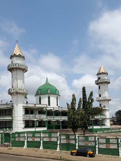 Islam in a Zongo: Muslim Lifeworlds in Ghana | FifteenEightyFour ...